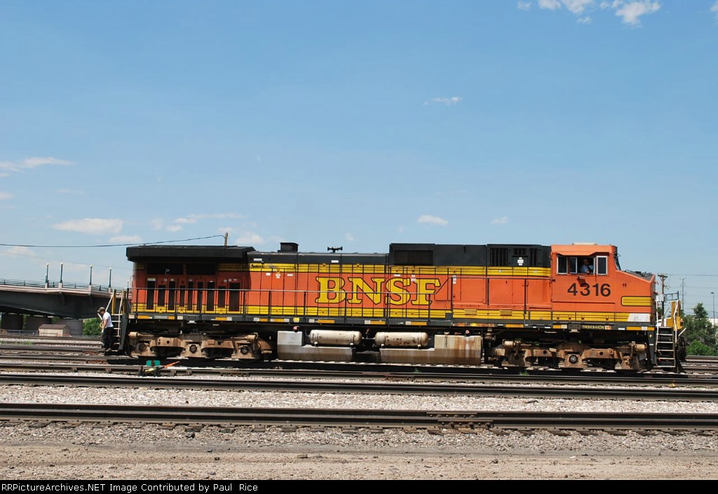 BNSF 4316